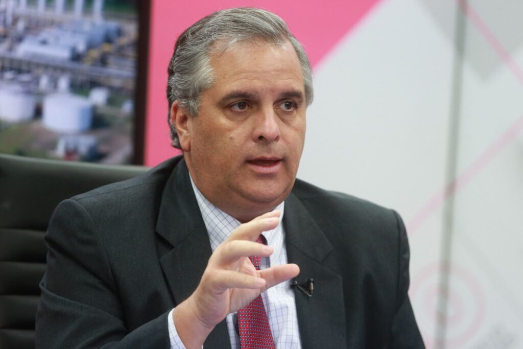 Varillas: “Necesitamos nuevas políticas el desarrollo energético"